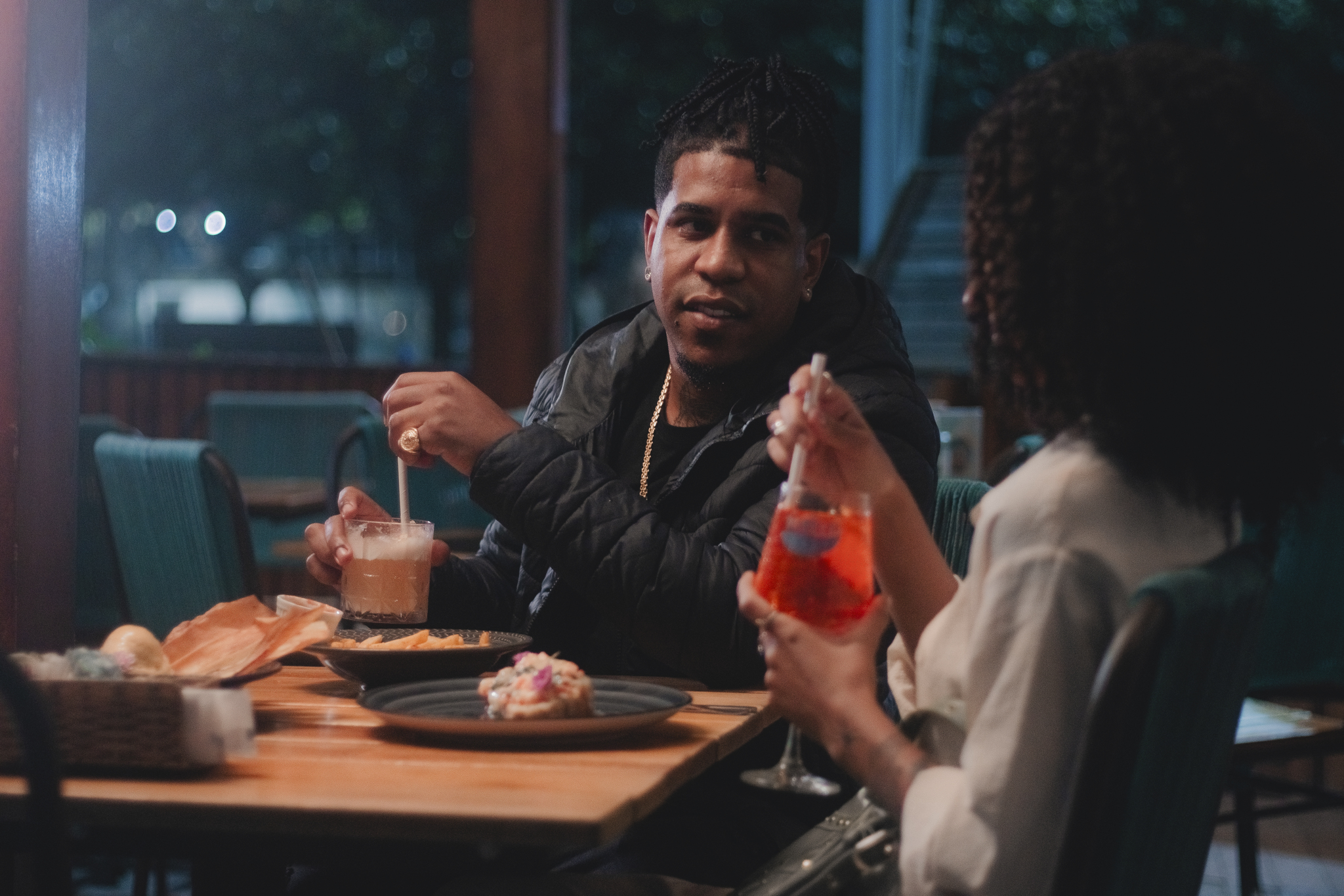 Kiaz lança seu novo clipe "Perco o Ar"