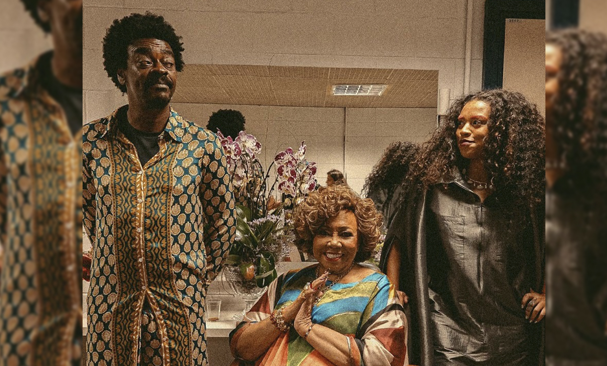 Filha de Seu Jorge, Flor se apresenta no BBB com pai e Alcione
